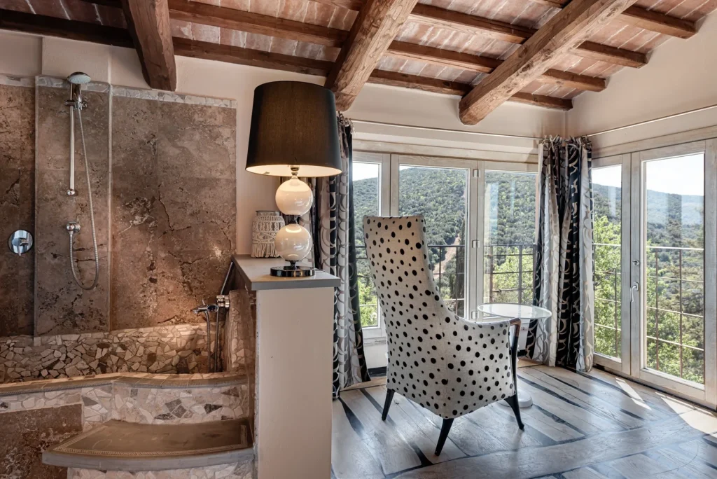 Tuscan Estate with Incredible Sea view - Easyliving Tuscany